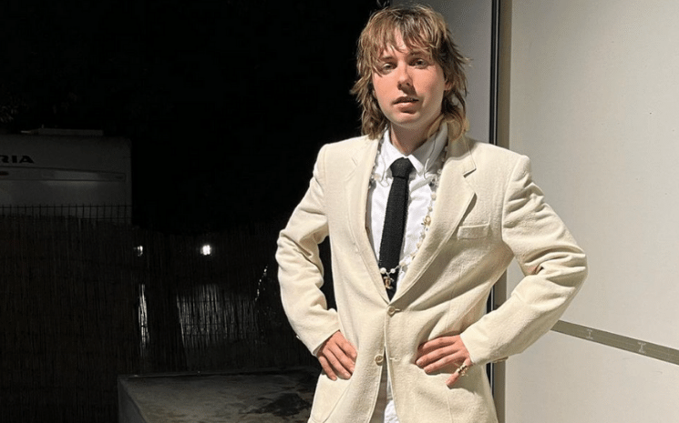 Lewis OfMan, ou le nouveau multi-instrumentiste français de l'électro