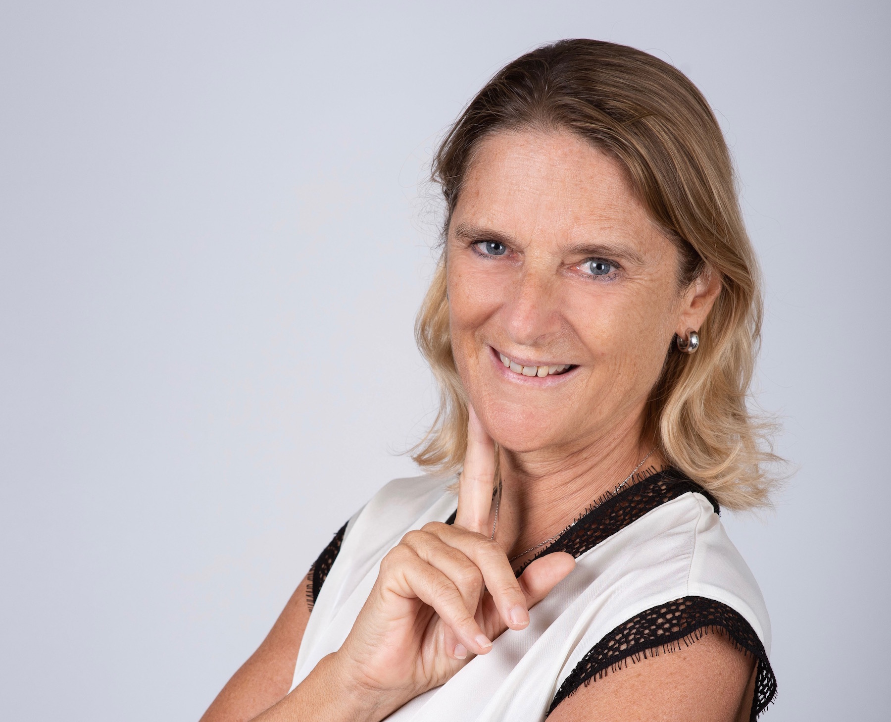 Catherine Zaccaria troque le Marina Bay Sand contre le Lac Léman