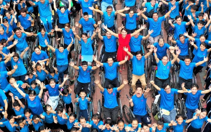 Une « Maison Chance » dans un quartier bleu à Ho Chi Minh