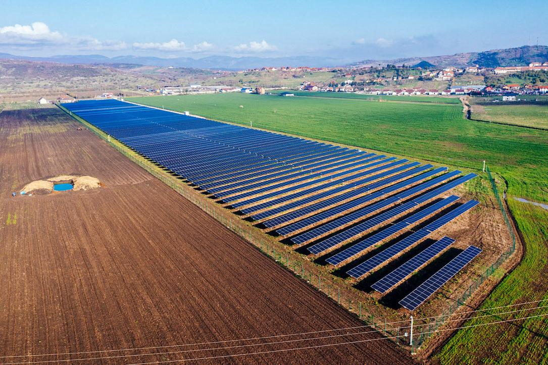 Photon Energy connecte deux nouvelles centrales solaires au réseau roumain
