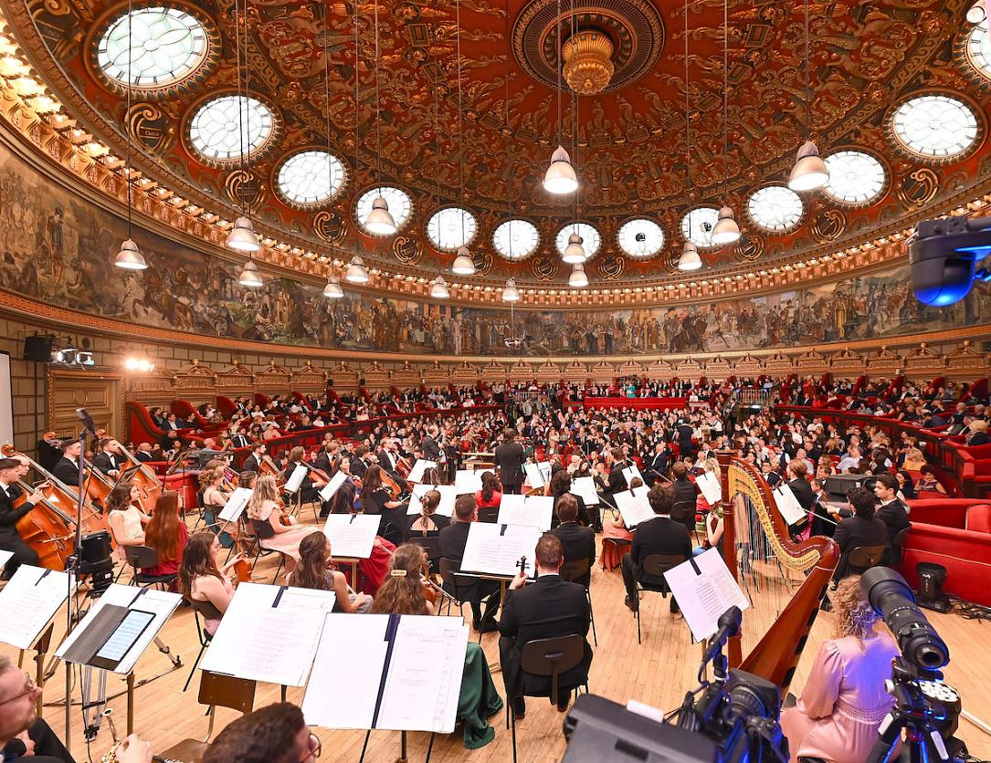 Le "Royal Charitable Concert" récolte 180 000 euros pour soutenir de ...