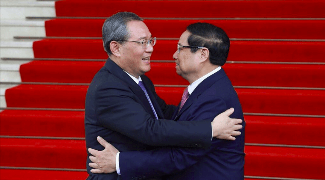 Une première au Vietnam pour le Premier Ministre chinois Li Qiang