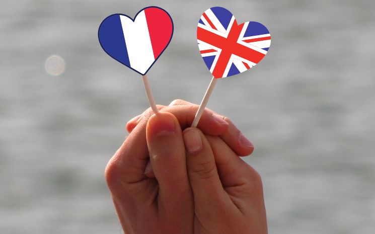 S’aimer au-delà des frontières, la Saint-Valentin des couples franco ...