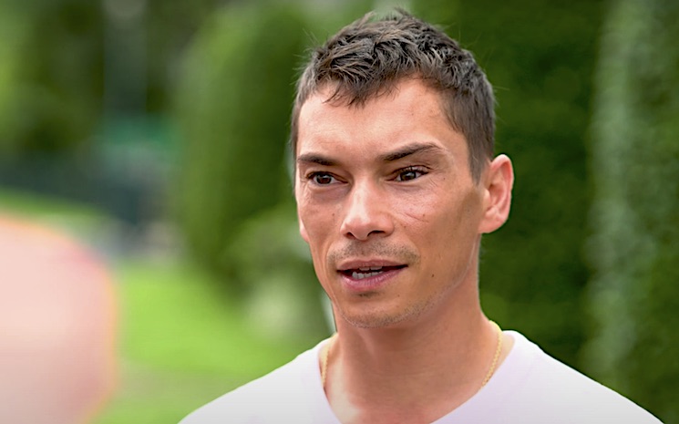 Alexis Badel : "Je suis jockey à Hong Kong"