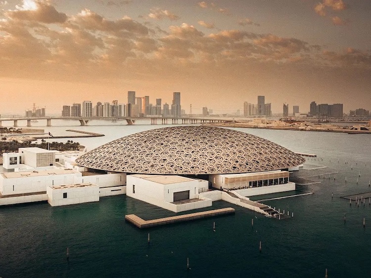 Le Louvre Abu Dhabi lance une expérience VR inédite