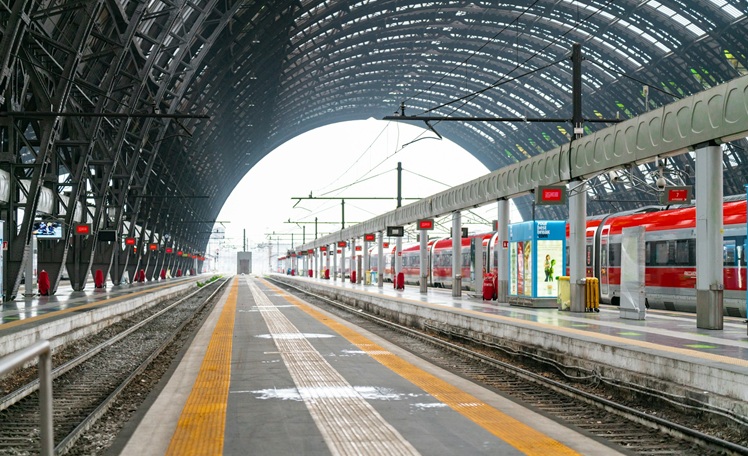 Trains, avions, métro : un mois de septembre de grèves en Italie