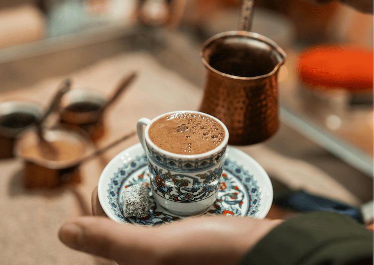 Marc de café : art divinatoire et tradition turque
