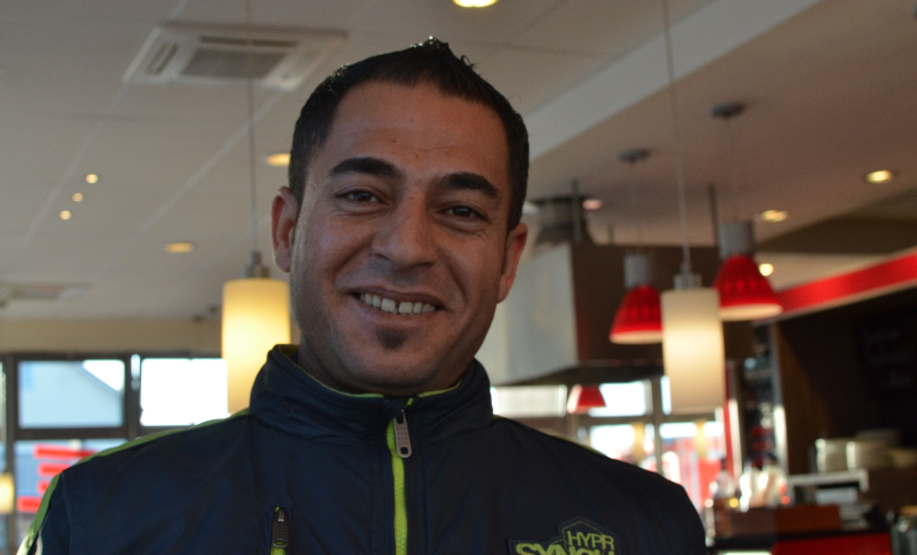 HESHAM AHMAD MOHAMMAD - Rencontre avec le Syrien venu en aide à une ...