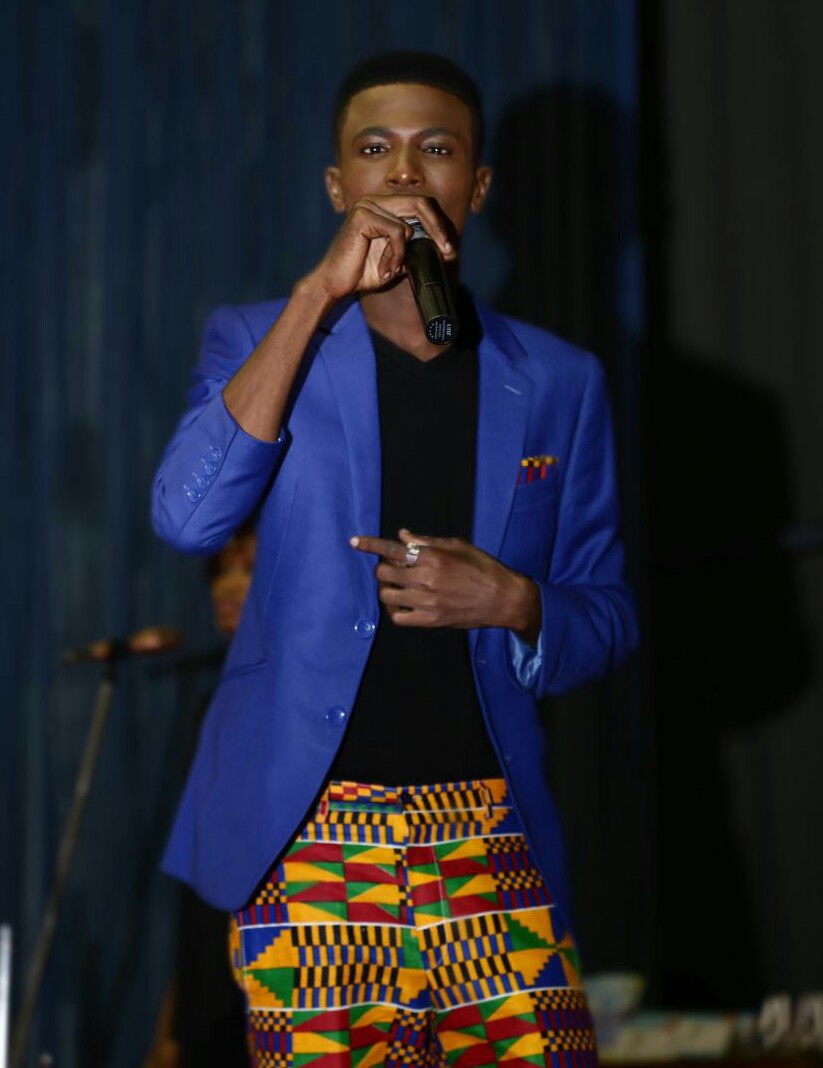 L’ARTISTE SLAMEUR AMAGBÉGNON : « mon cœur déborde de joie, malgré les ...