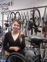 PORTRAIT - Anne Bedos, un caractère bien huilé