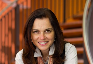 TROPHÉE ENSEIGNEMENT - Fabienne Mackay, la passion de la recherche médicale